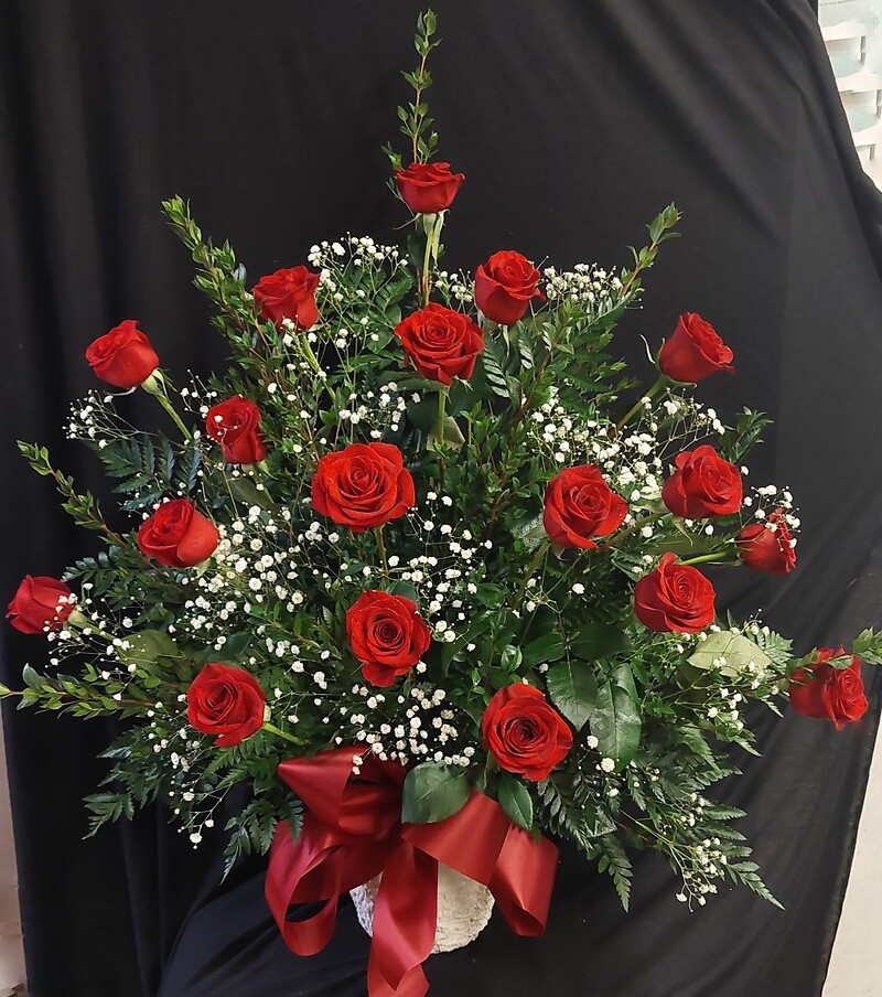 AF 18 Red Rose Funeral Container : Arnold, MO Florist : Same Day Flower ...